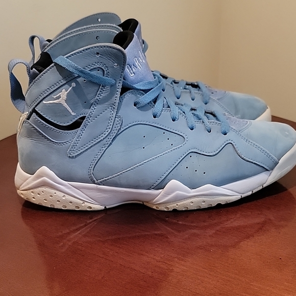 Jordan | Shoes | Air Jordan 7 Retro Pantone | Poshmark